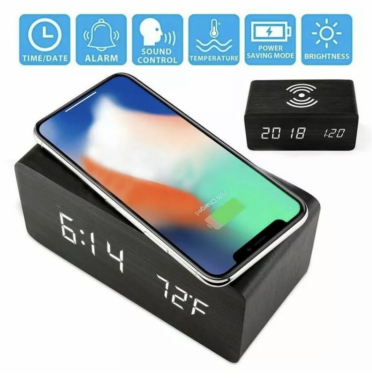 Geet London :: Black wood with white light